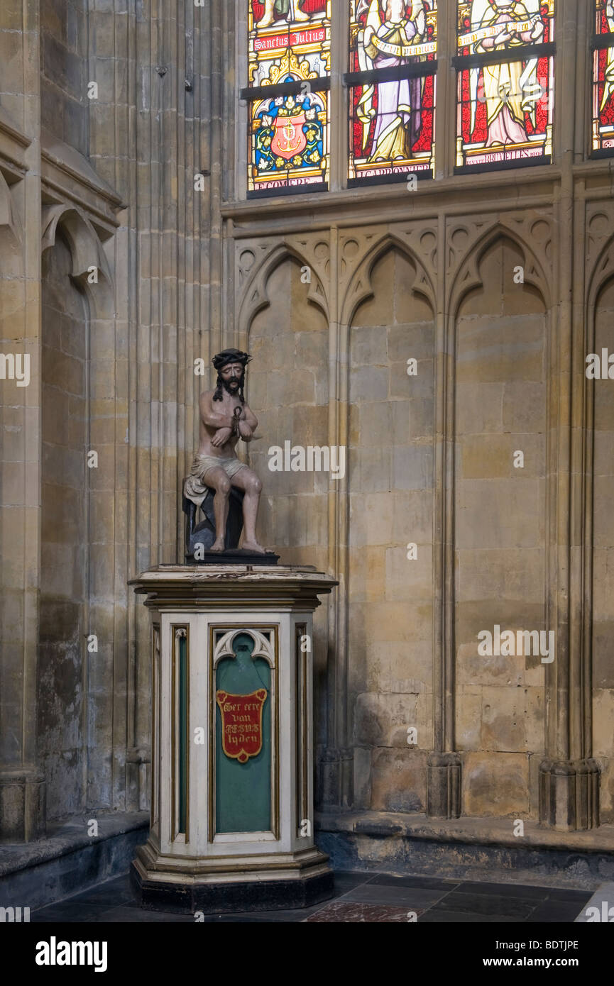 Onze-Lieve-Vrouwe Basilica, Jesus Christ Statue, Tongeren, Belgium ...