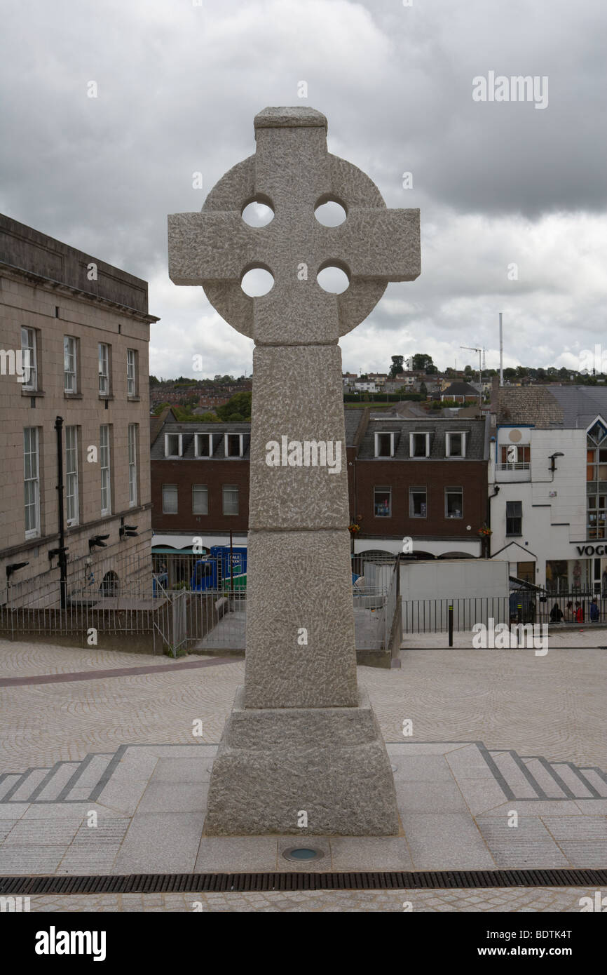 modern reproduction of armaghs high celtic cross in the market square ...