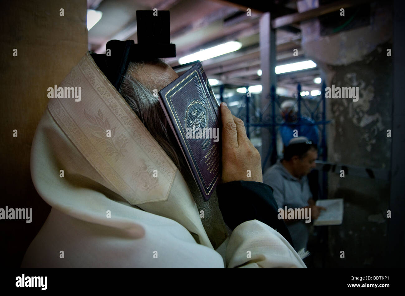 Phylactery talit hi-res stock photography and images - Alamy