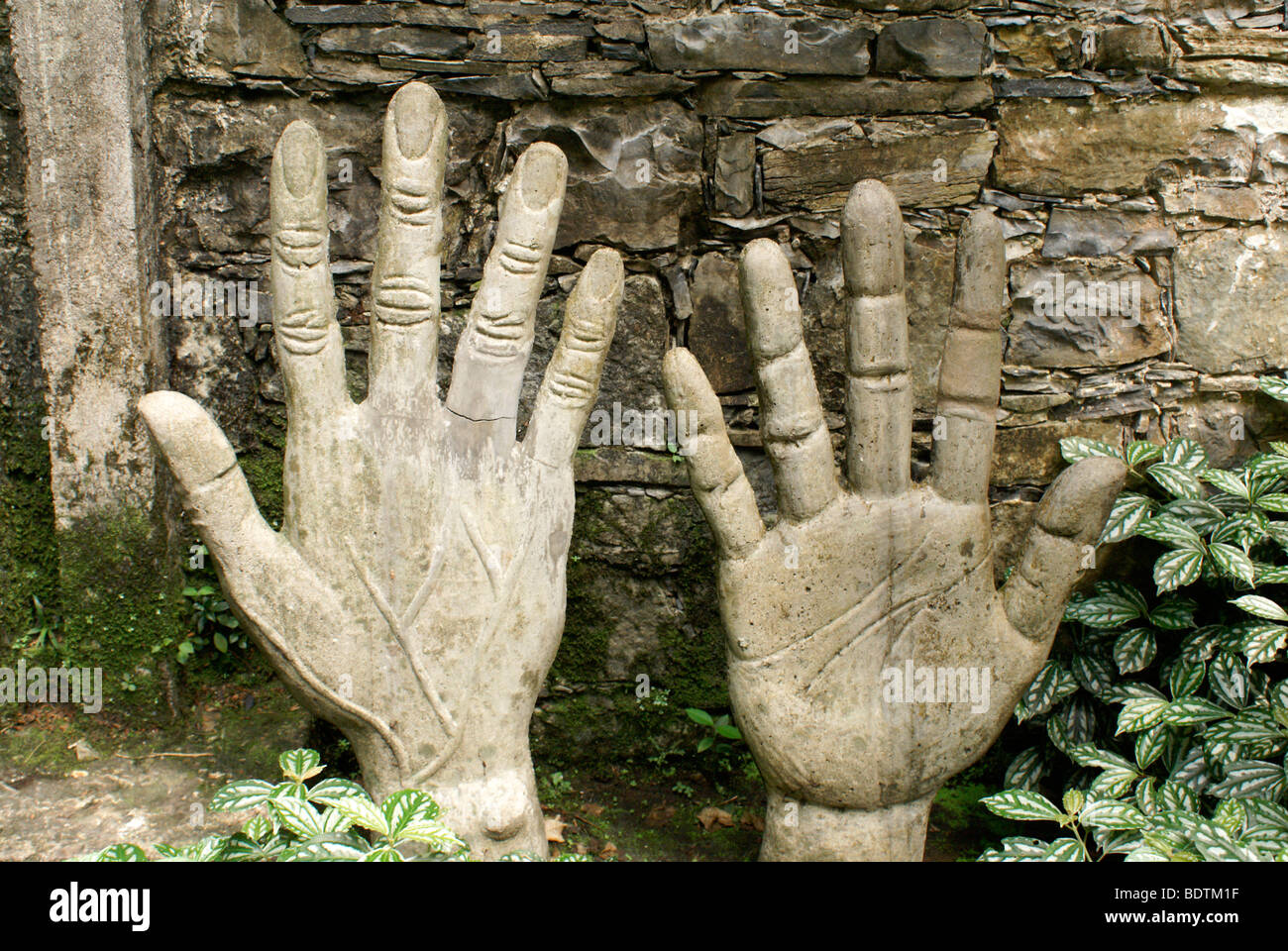 Sculpture of Plutarco Gastelum's right hand at Las Pozas, surrealistic ...