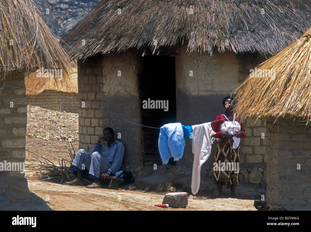 Zimbabwean people, family settlement, settlement, outskirts of Mutare ...