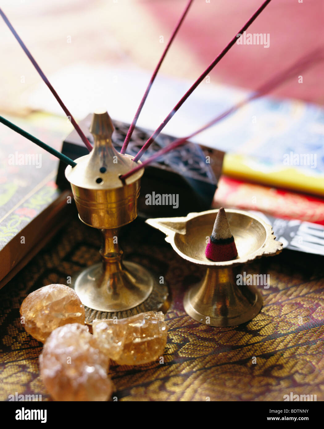 Extreme differences hi-res stock photography and images - Alamy