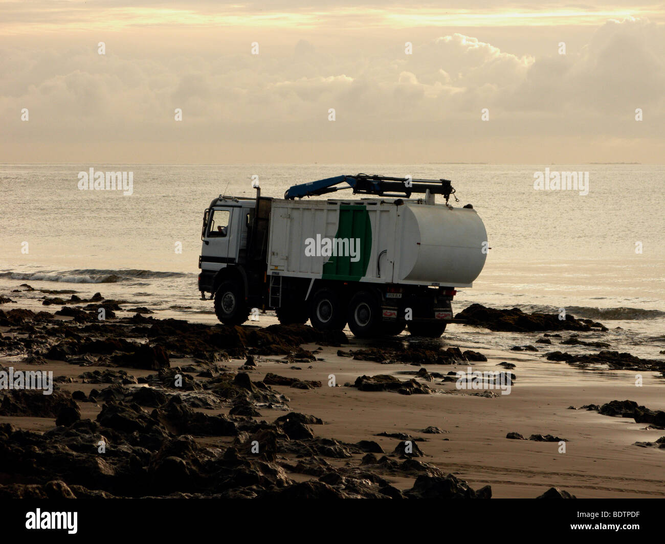 Islands sanitation hi-res stock photography and images - Alamy