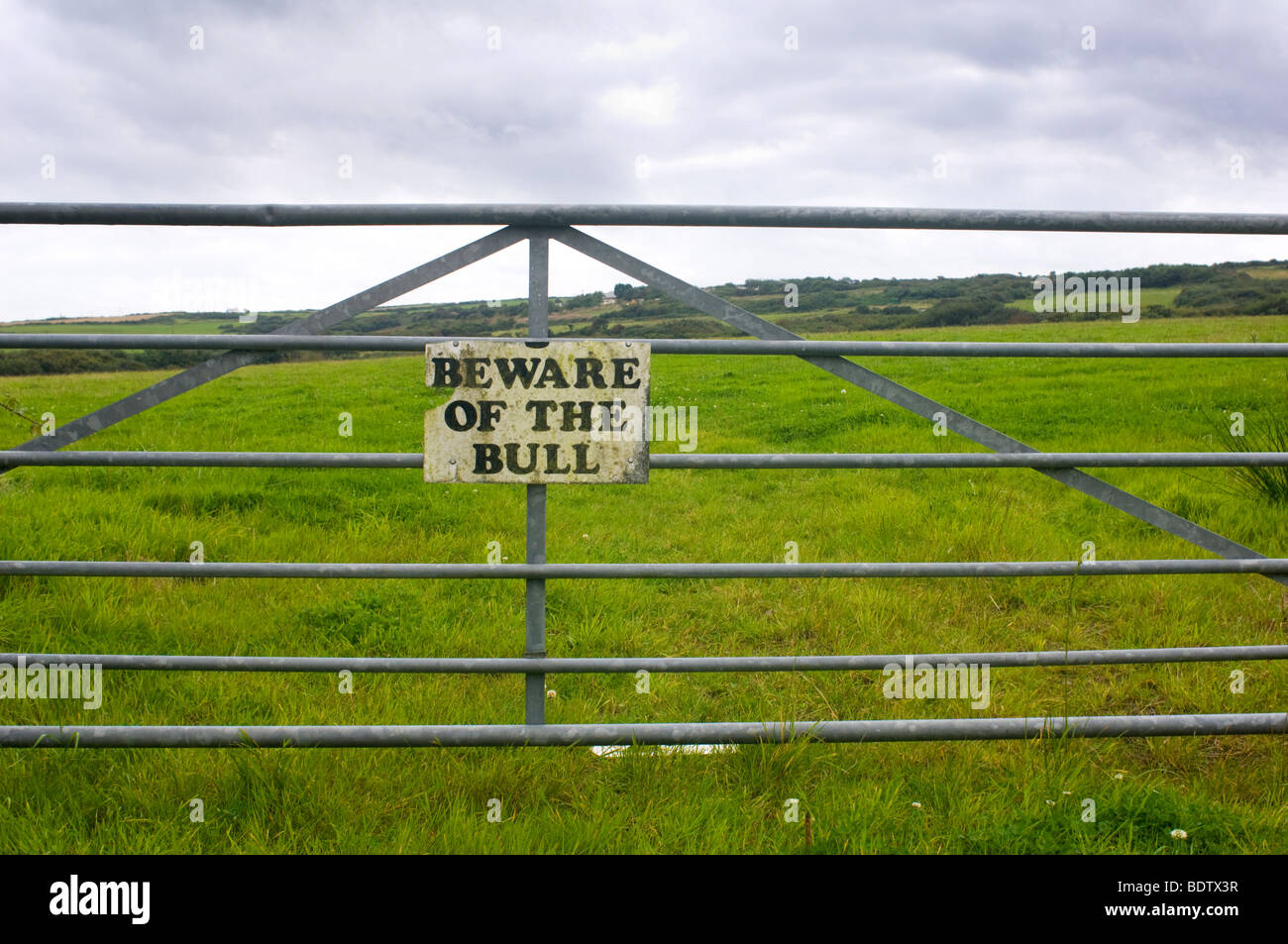 Beware cattle sign hi-res stock photography and images - Alamy