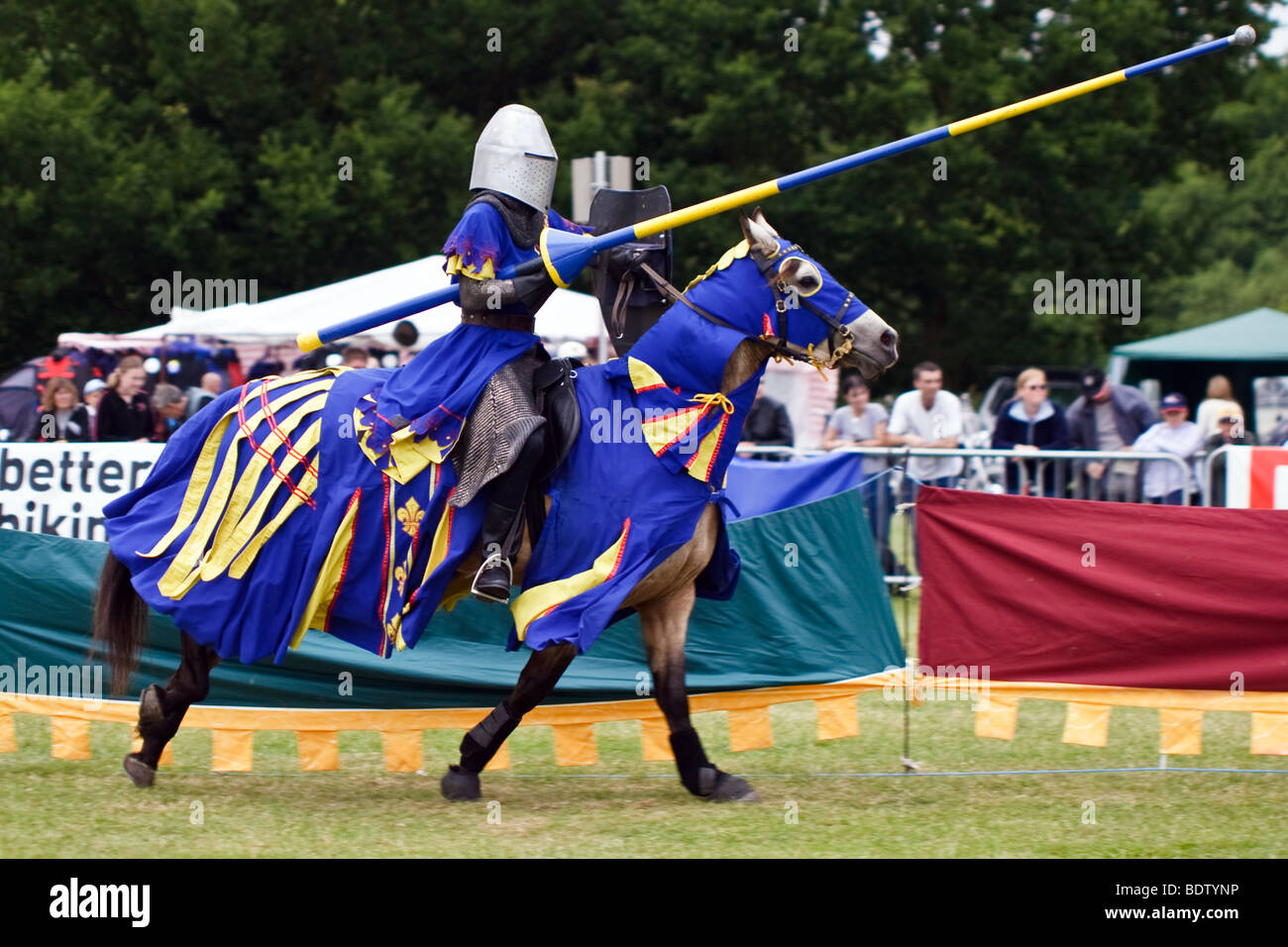 Medieval jousting re-enactment event at the Hop Farm Stock Photo - Alamy