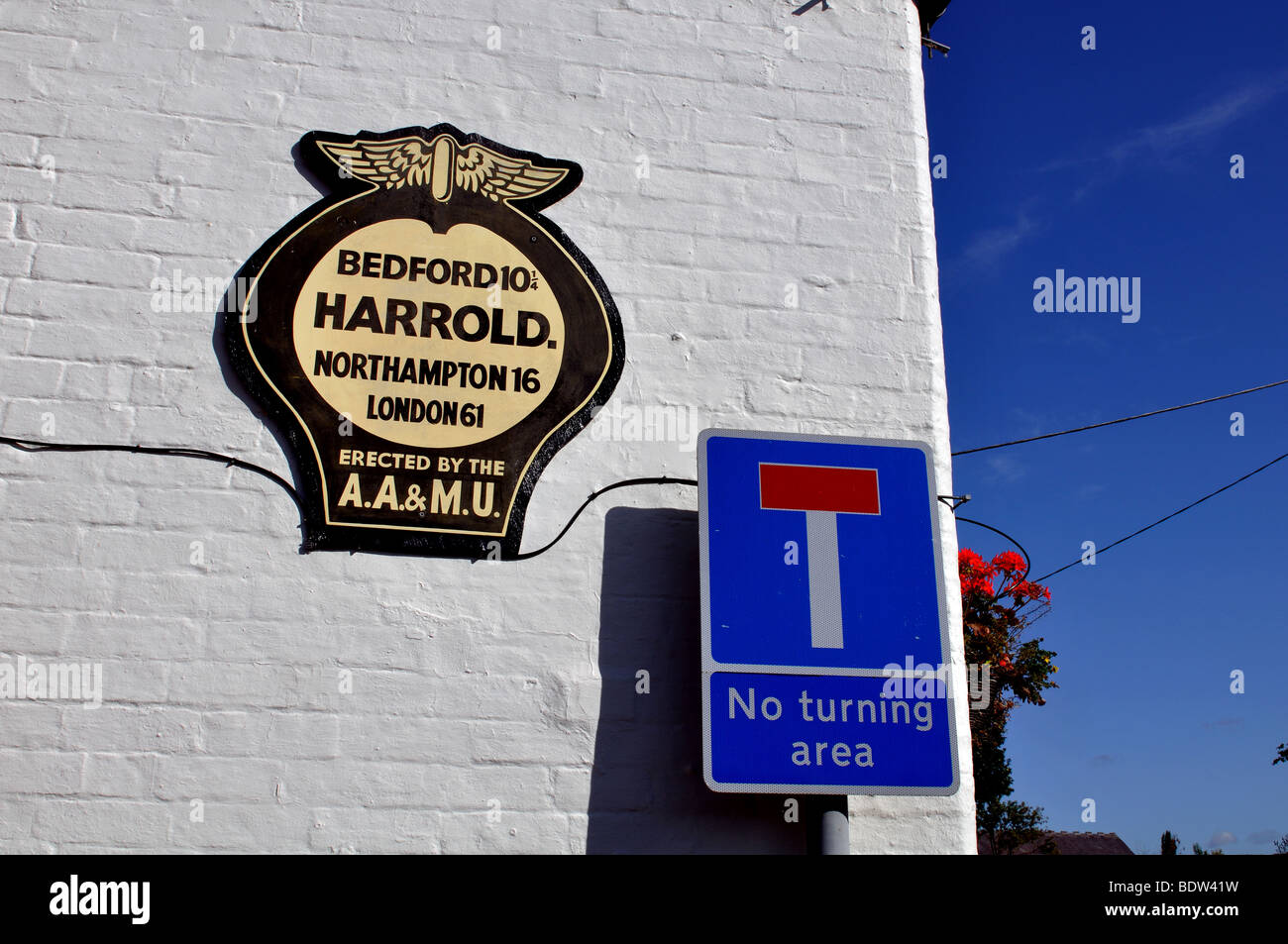 Harrold old aa sign hi-res stock photography and images - Alamy