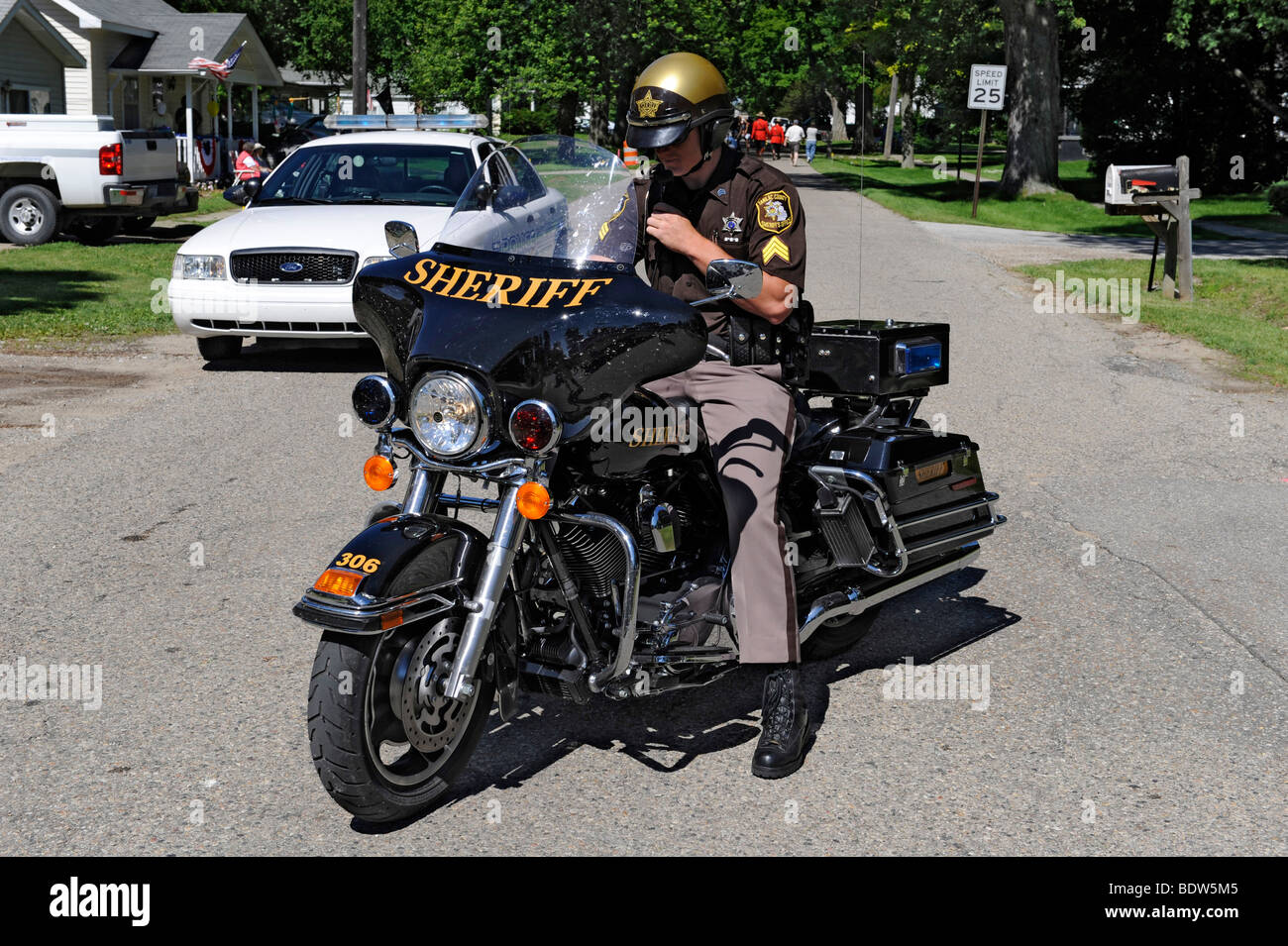 Uniformed County Sheriff on Motorcycle Stock Photo - Alamy