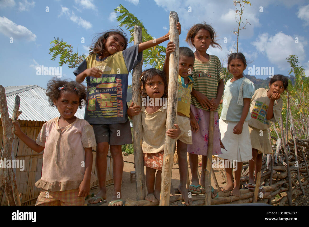 TIMOR LESTE Children of Oecussi-Ambeno. PHOTOGRAPH by SEAN SPRAGUE 2007 ...