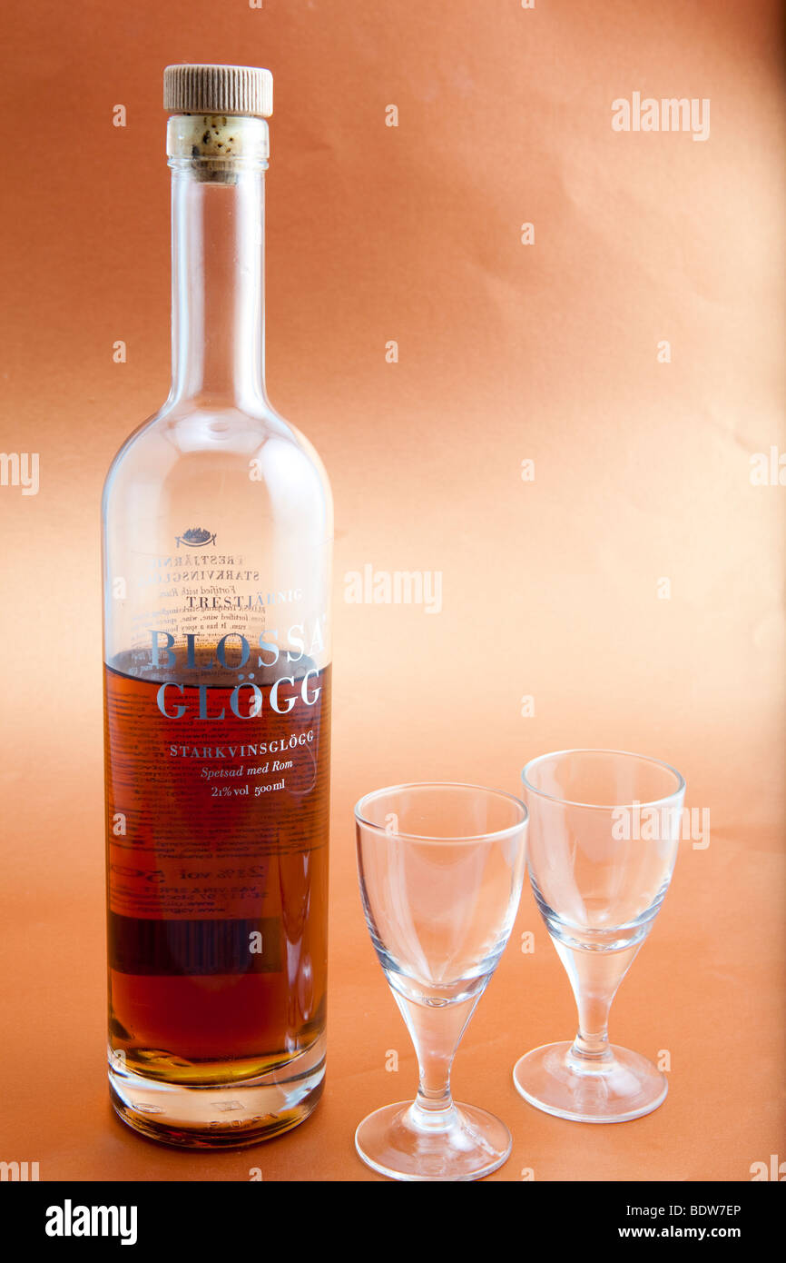 Glogg bottle hi-res stock photography and images - Alamy