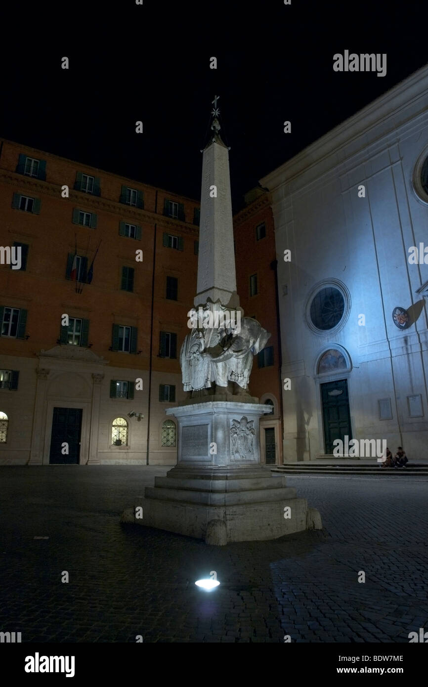 Elefantino in Piazza della Minerva in Rome, by night Stock Photo - Alamy