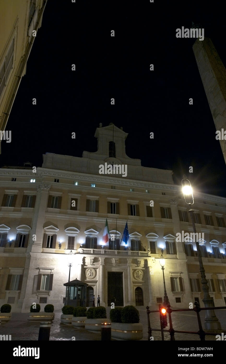 Rome, Italy. Night view of Palazzo di Montecitorio Stock Photo - Alamy