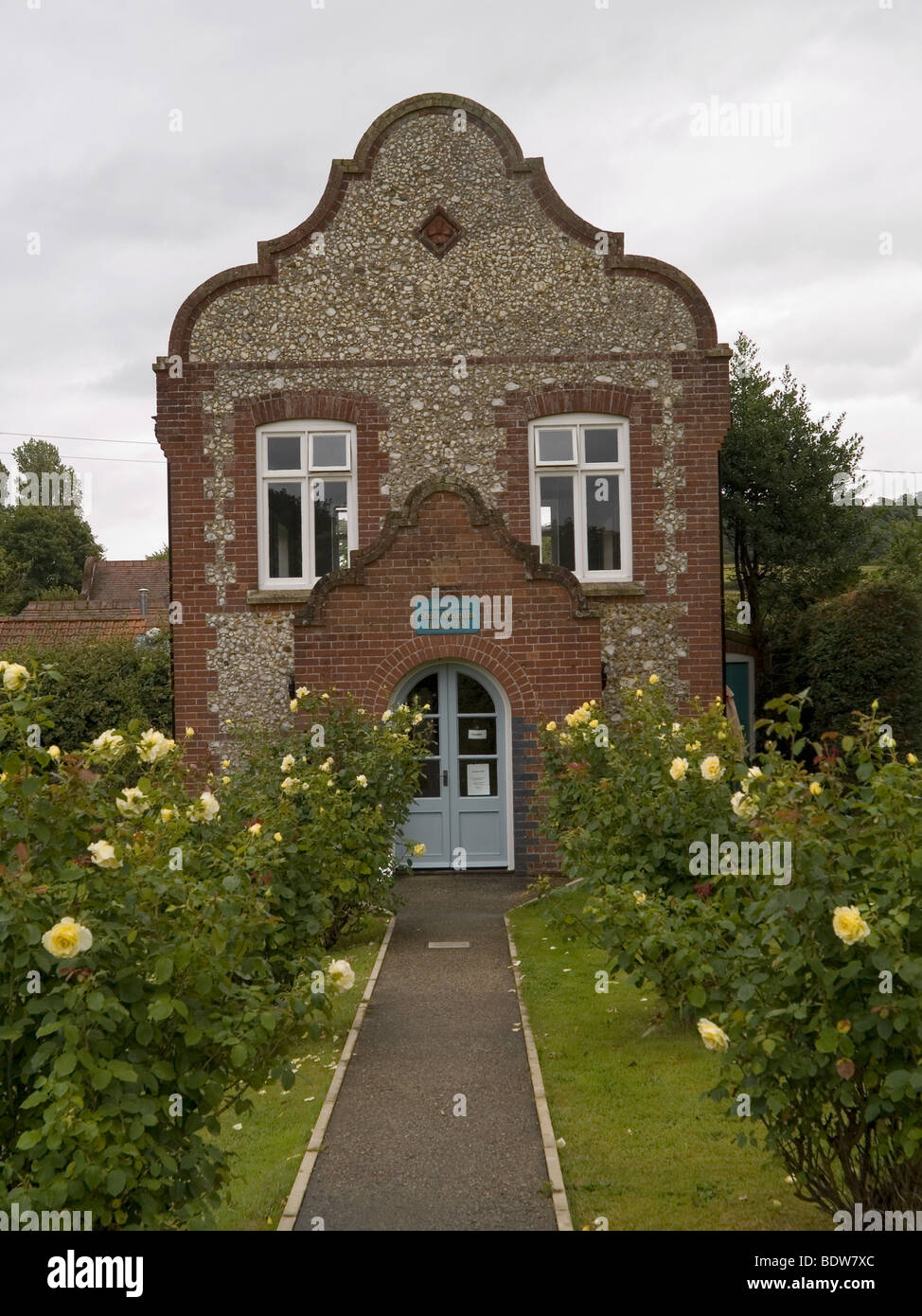 Glandford shell museum norfolk hi-res stock photography and images - Alamy