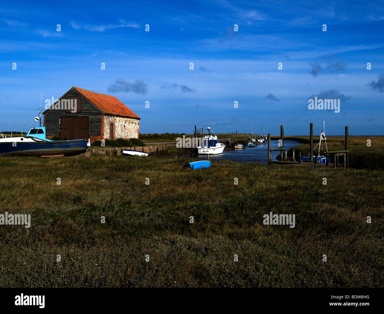 Old english harbour hi-res stock photography and images - Alamy