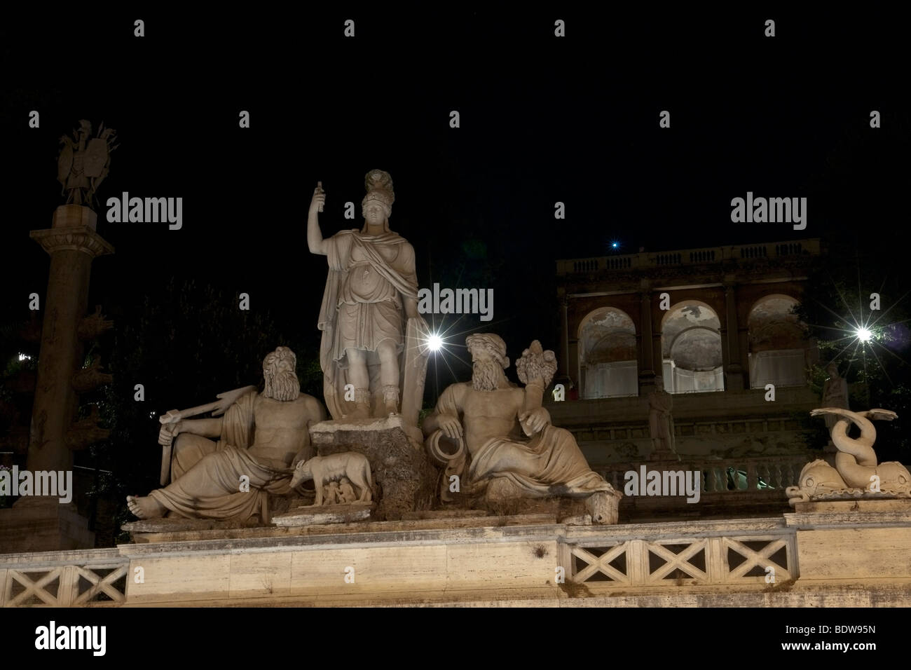 The group "La dea Roma tra il Tevere e l'Aniene" (goddess Roma between ...