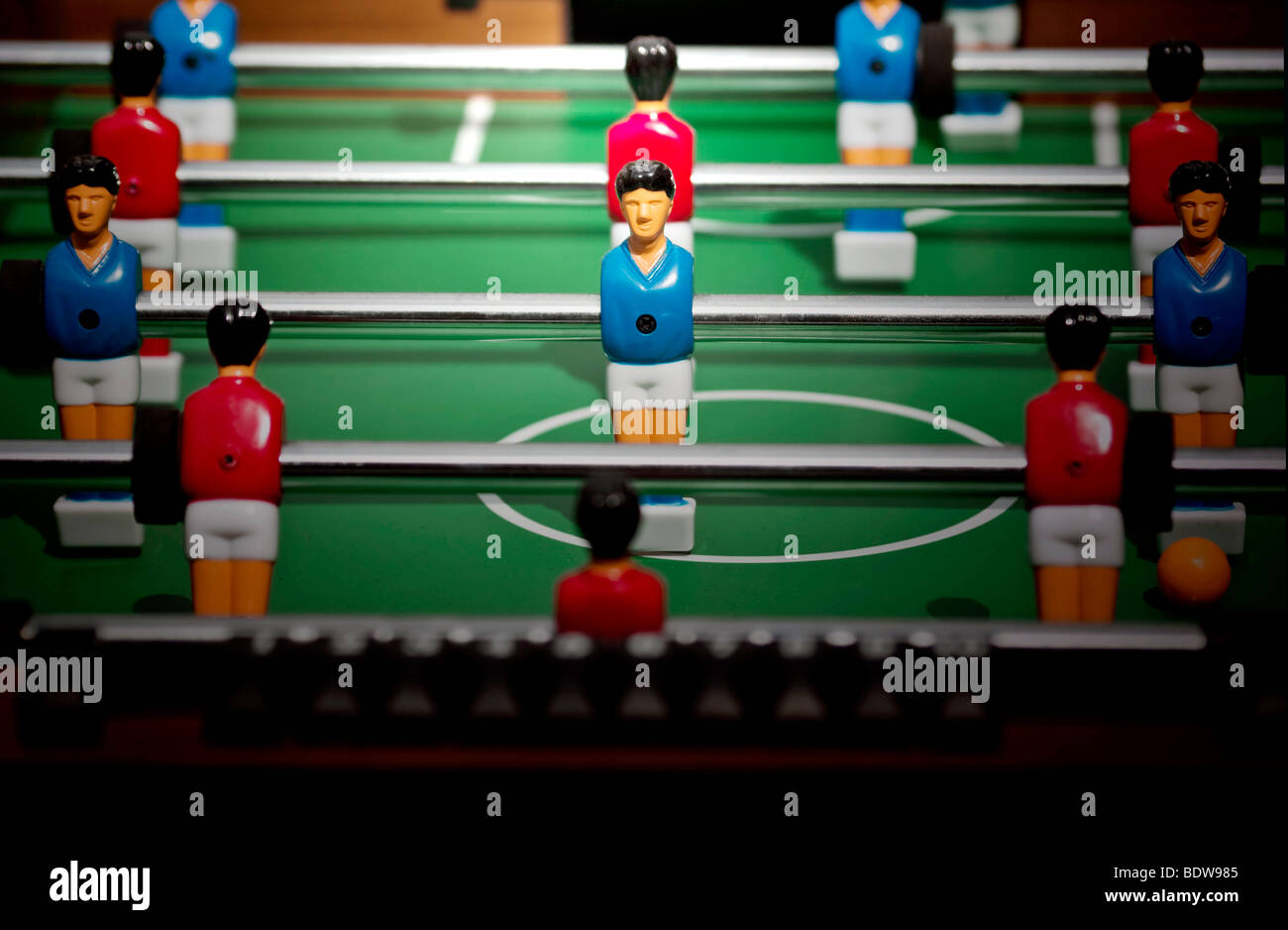 Retro football kit hi-res stock photography and images - Alamy