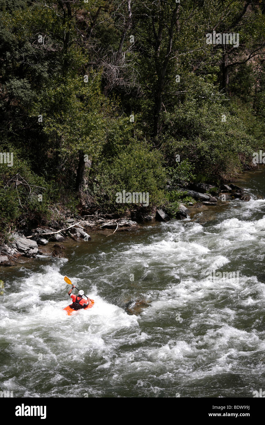 Canoe watersport hi-res stock photography and images - Alamy
