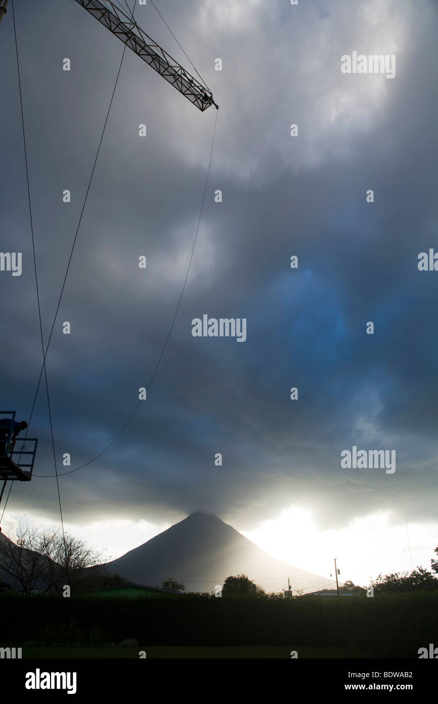 Catapult in action hi-res stock photography and images - Alamy