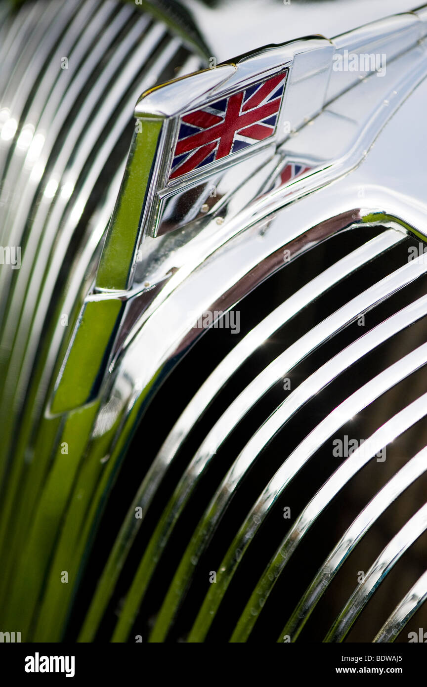 Union jack flag british motorcar hi-res stock photography and images ...