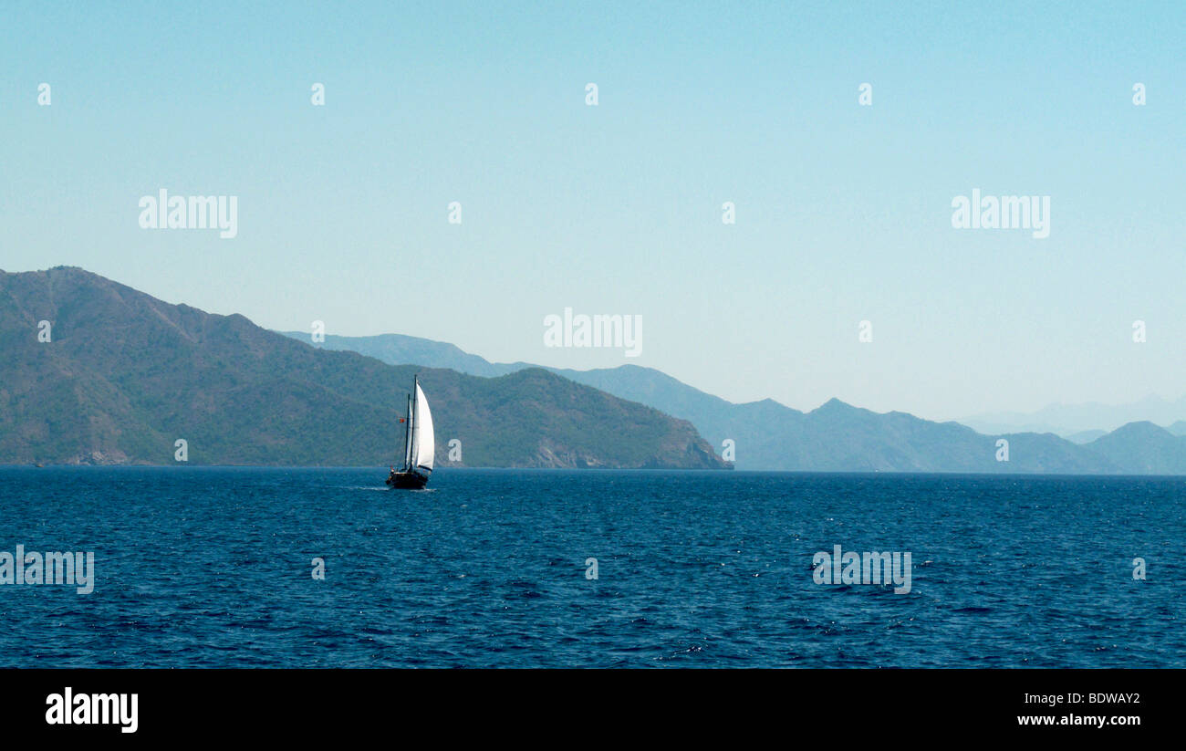 Blue turkey boat hi-res stock photography and images - Alamy
