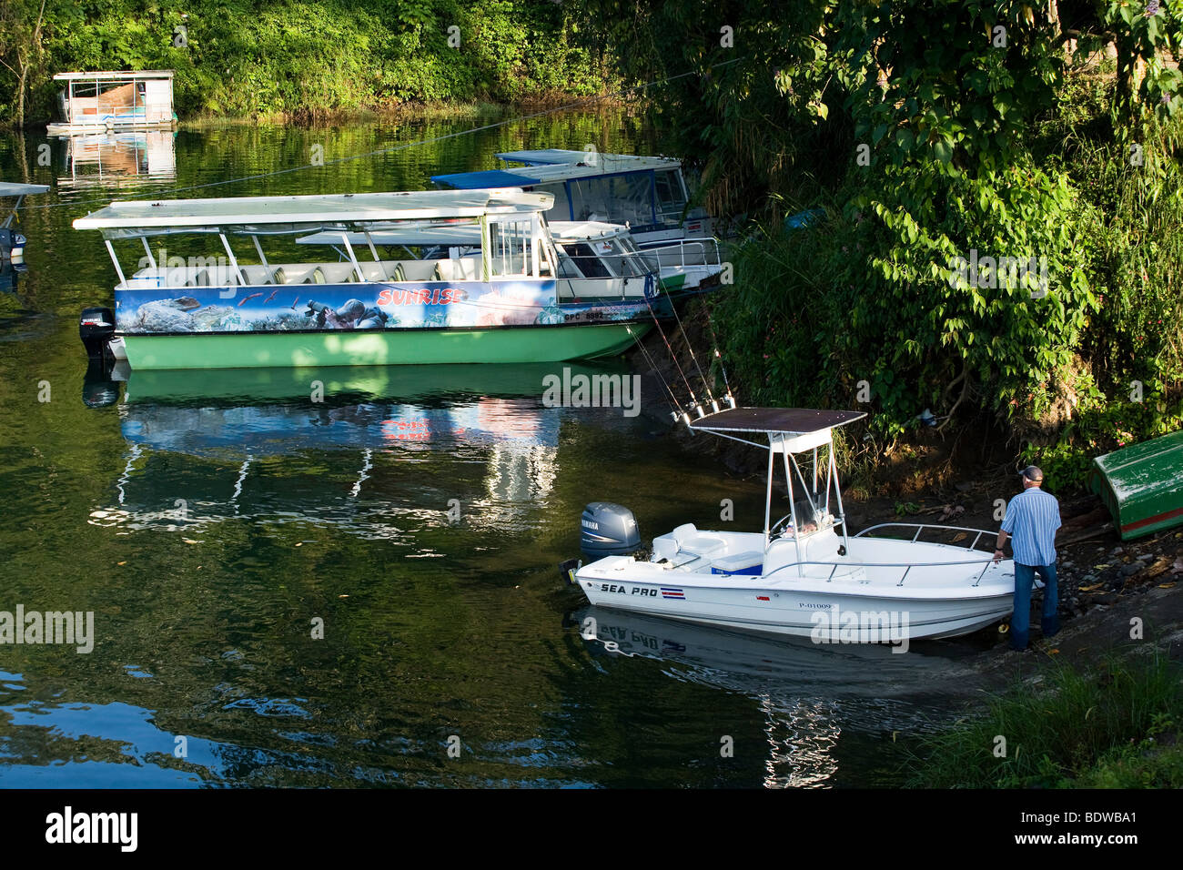 For launching small boats hi-res stock photography and images - Alamy