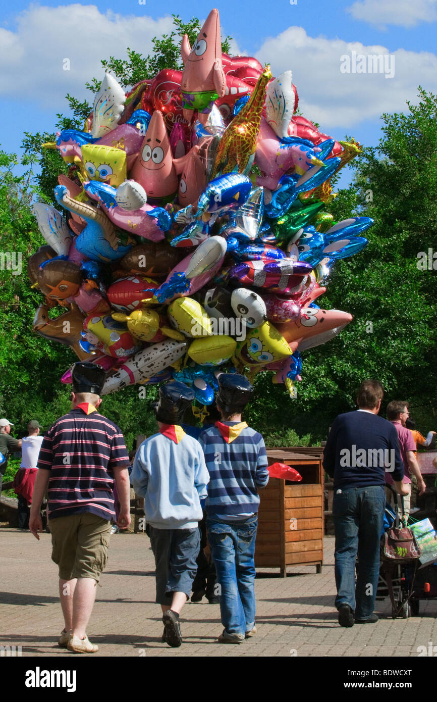 Balloon street seller Stock Photo - Alamy
