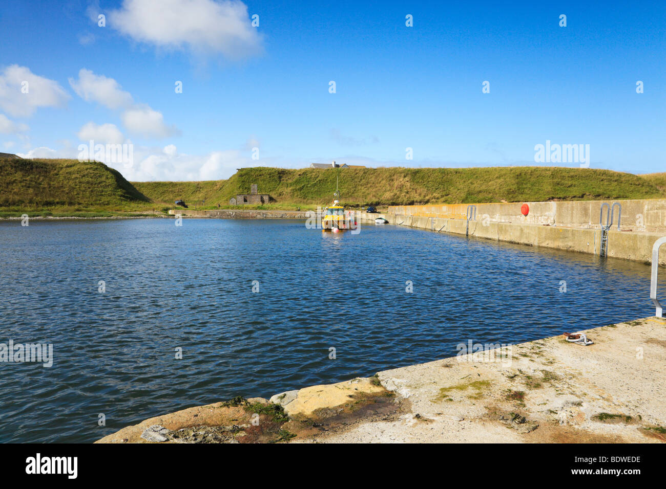 Harrow harbour, Caithness, Scotland Stock Photo - Alamy