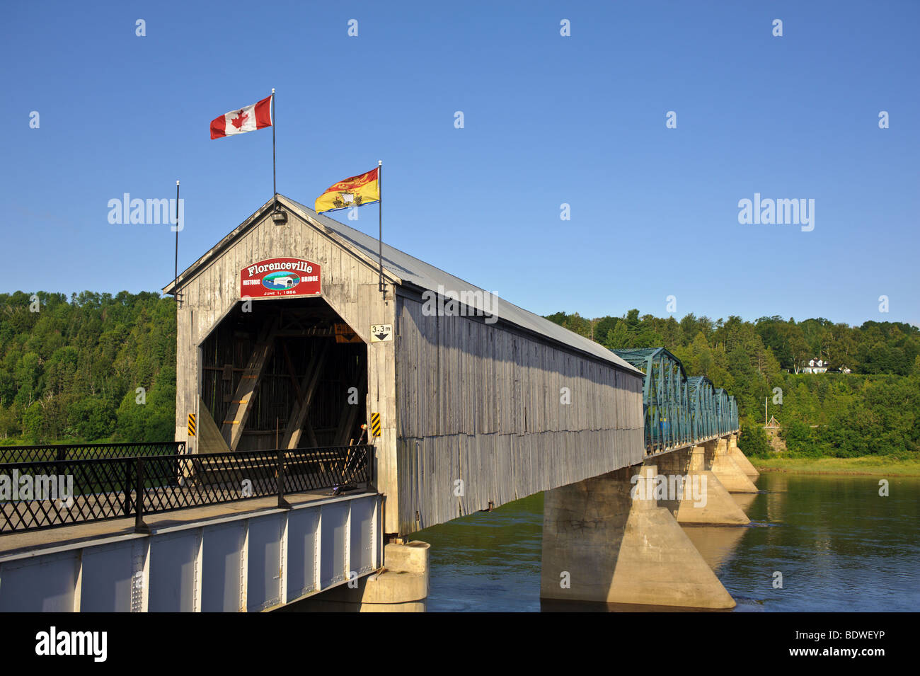 New brunswick covered bridge hi-res stock photography and images - Alamy