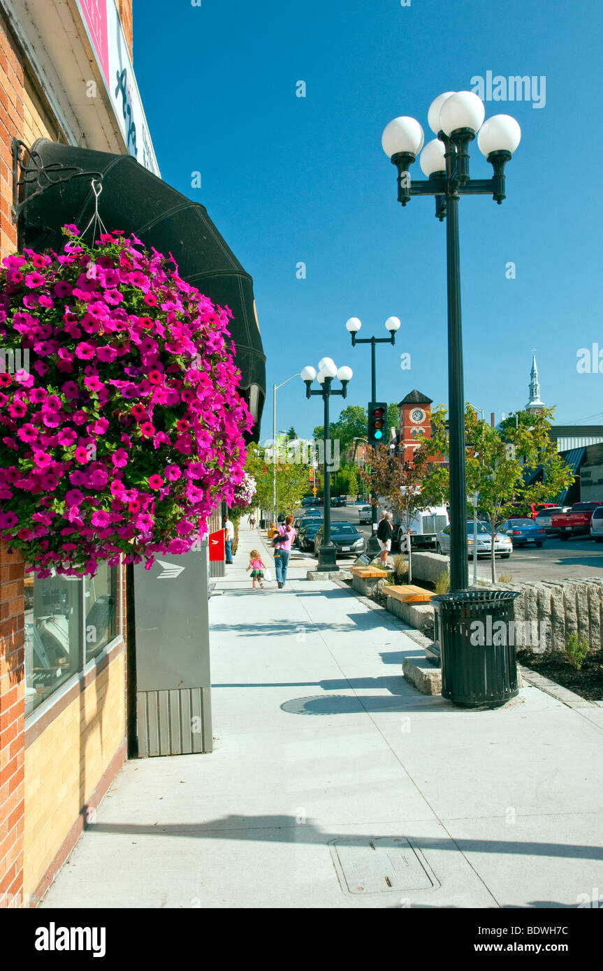 Kenora main street hi-res stock photography and images - Alamy