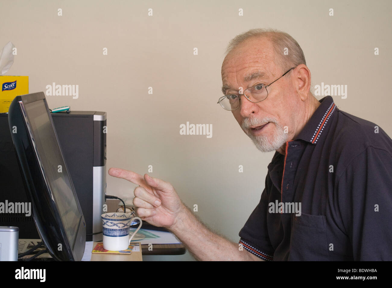 Old Man Hammer Computer