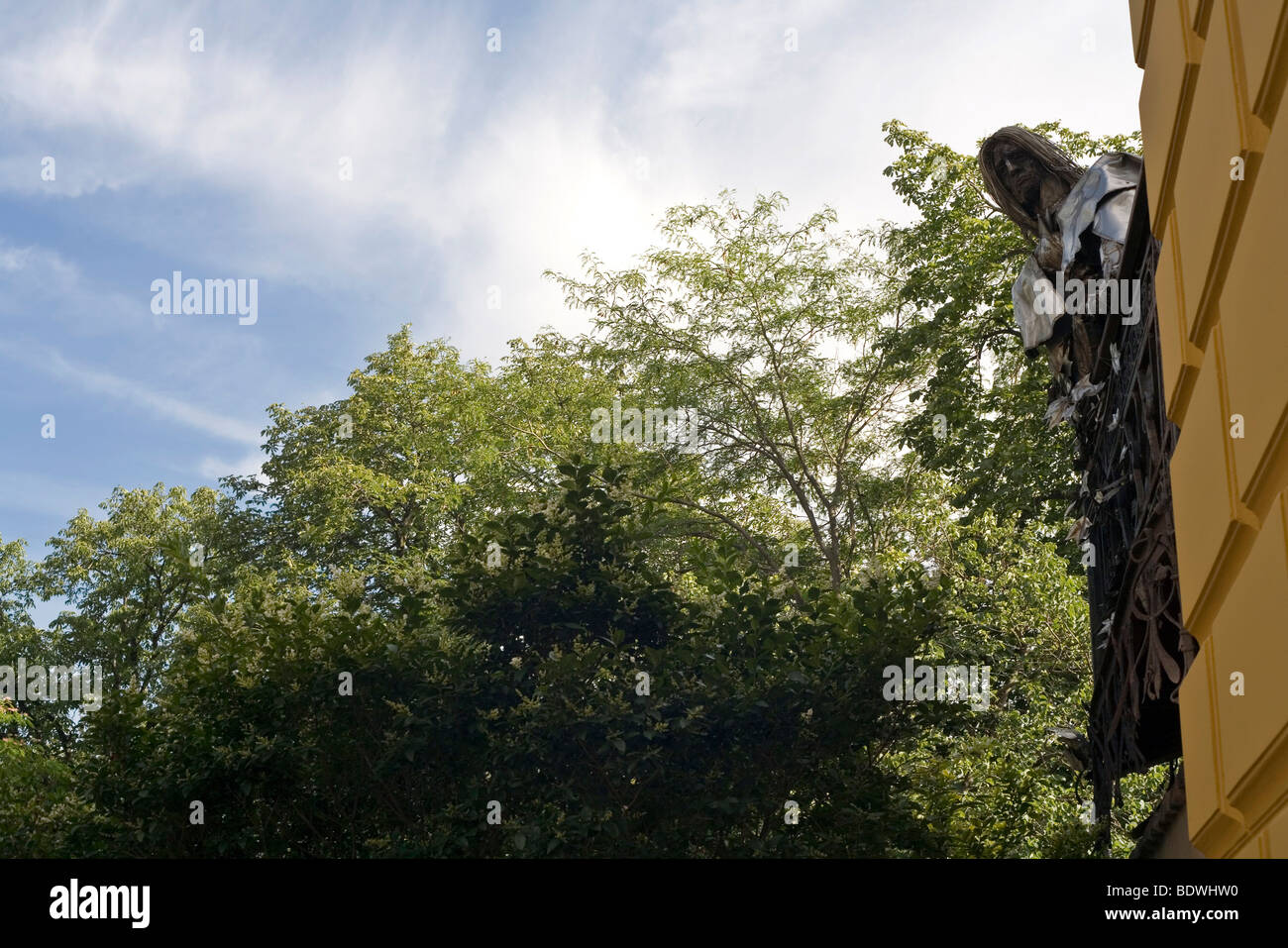 Pecs statue hi-res stock photography and images - Alamy