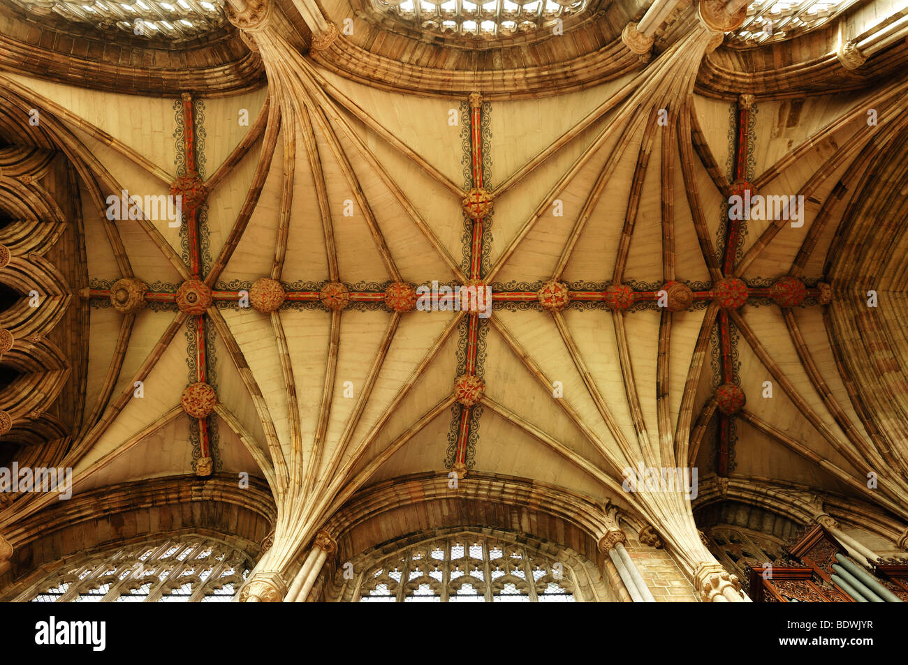 Ribbed vaults hi-res stock photography and images - Alamy