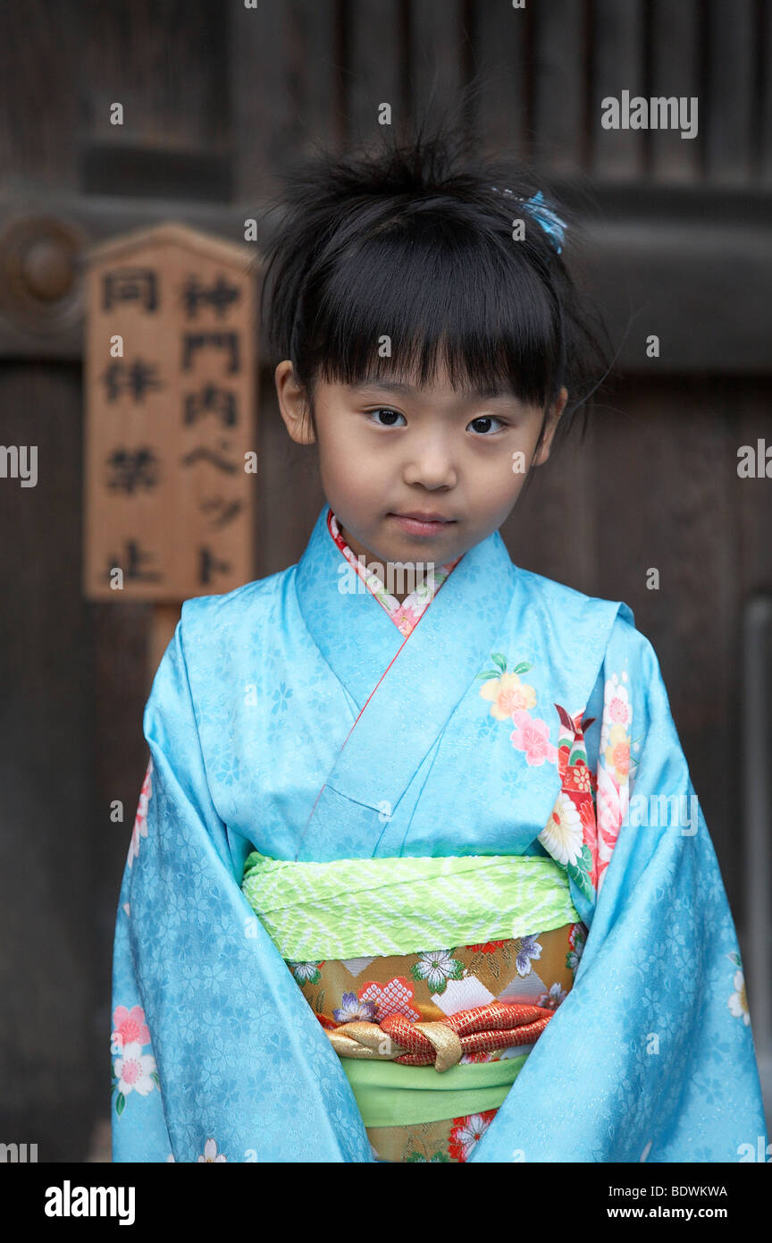 Japan Girl Dressed In Kimono Shinto Temple Sapporo Hokkaido Photo By Sean Spraqgue 2008