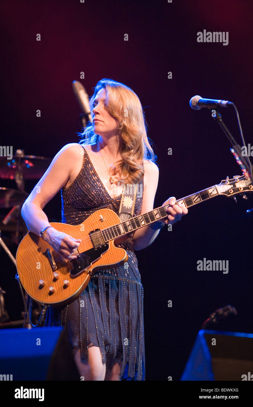 Susan tedeschi hi-res stock photography and images - Alamy