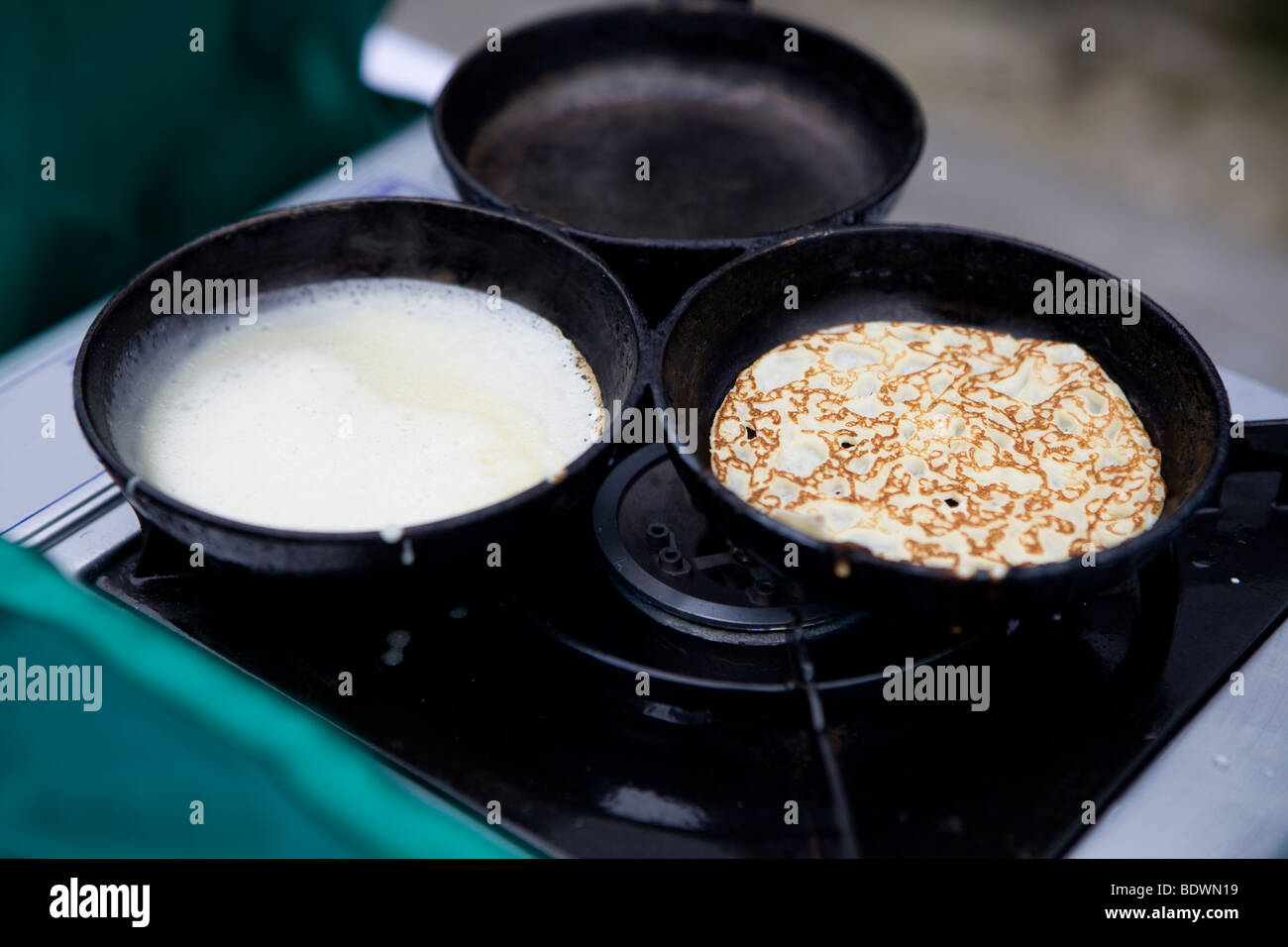 Cooking ing hi-res stock photography and images - Alamy