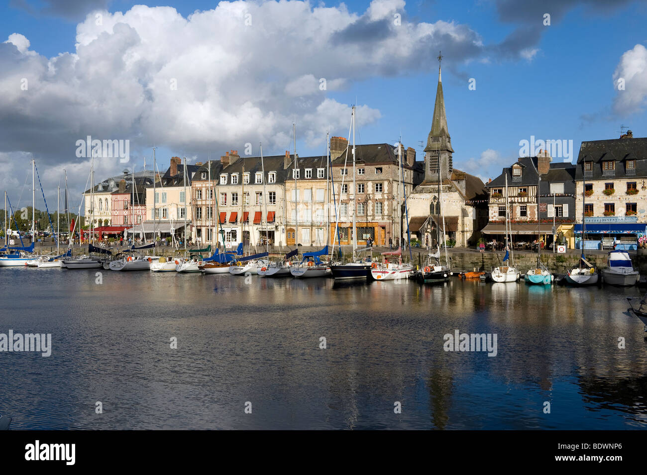 Honfleur resort hi-res stock photography and images - Alamy