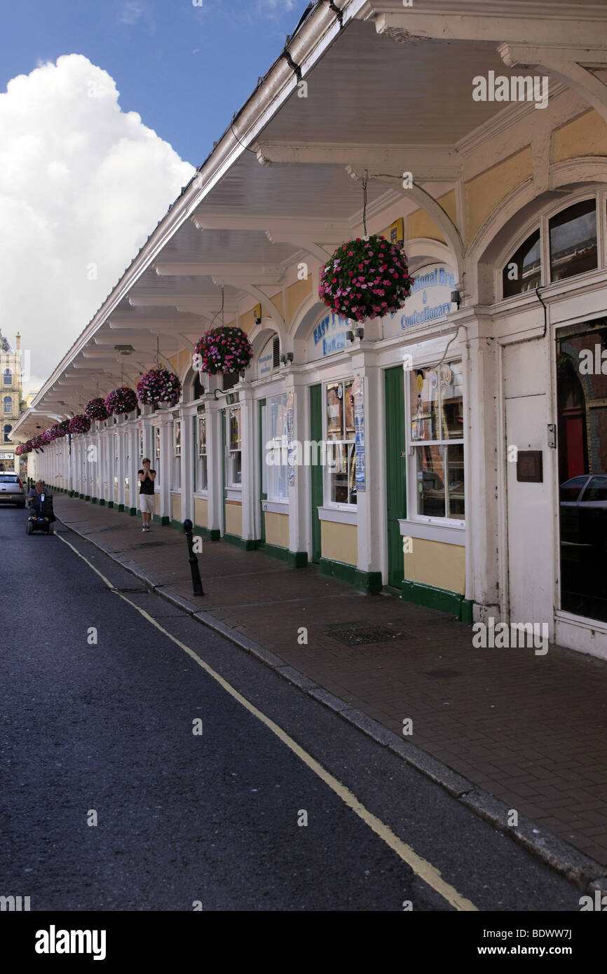 Small Independent Shops High Resolution Stock Photography and Images ...