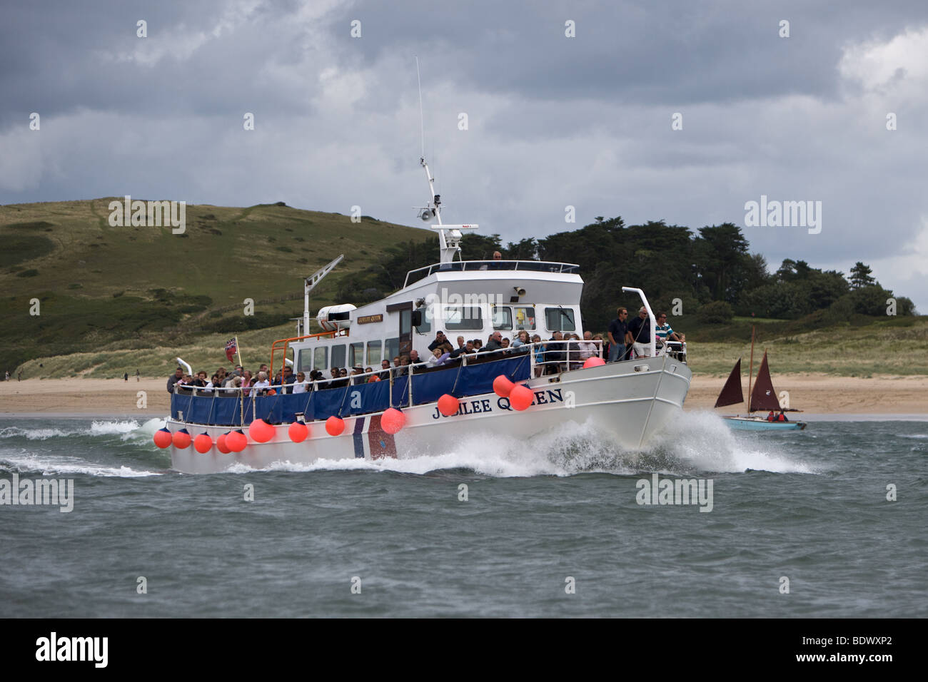 Jubilee queen pleasure boat hi-res stock photography and images - Alamy