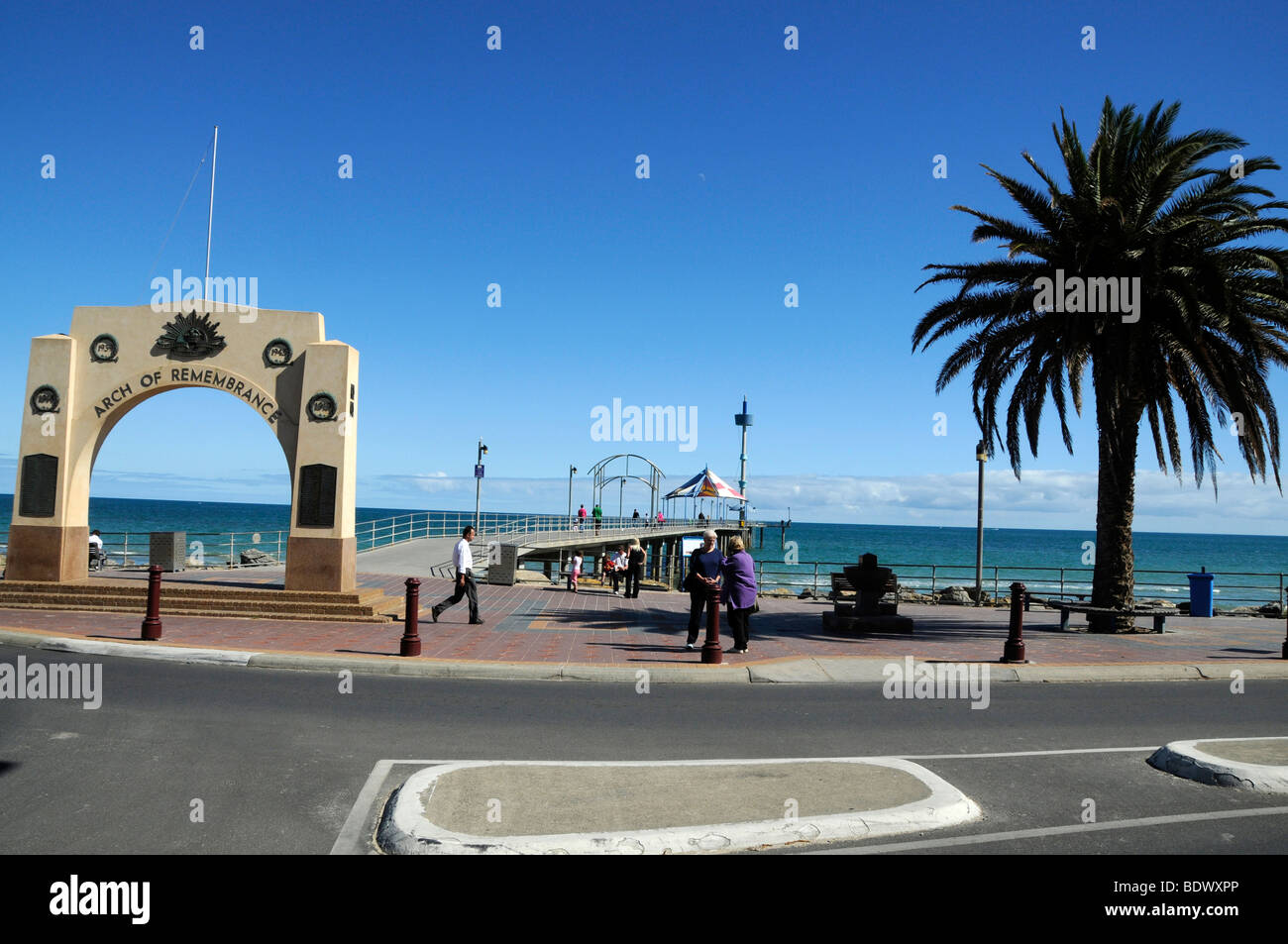 Brighton beach resort and the Arch of Remembrance in the suburbs of ...