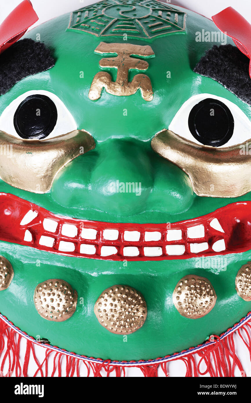 Chinese traditional masks hi-res stock photography and images - Alamy