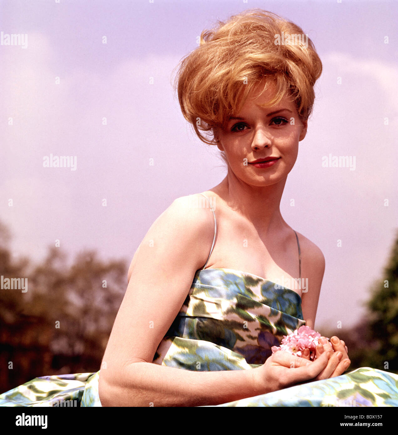 Susannah york hi-res stock photography and images - Alamy
