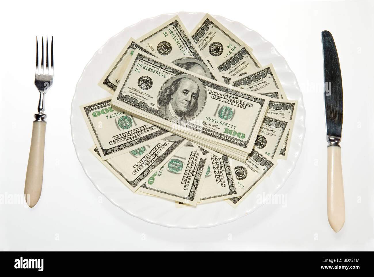 Money plate hi-res stock photography and images - Alamy