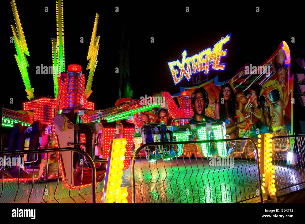 Orbiter ride fairground hi-res stock photography and images - Alamy