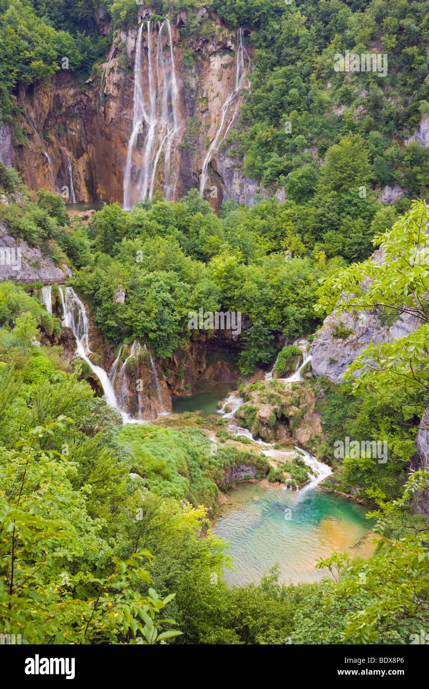 The Big Waterfall, Veliki slap, Plitvicka Jezera, Plitvice Lakes ...