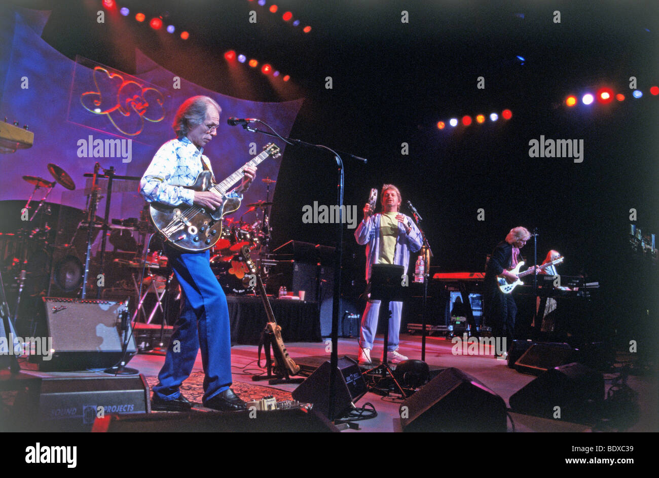 YES - UK rock group in 2002 Stock Photo - Alamy