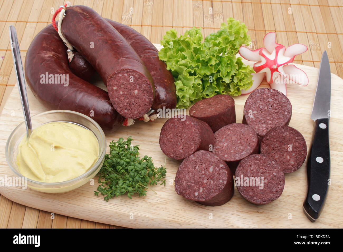 Whole pudding hi-res stock photography and images - Alamy