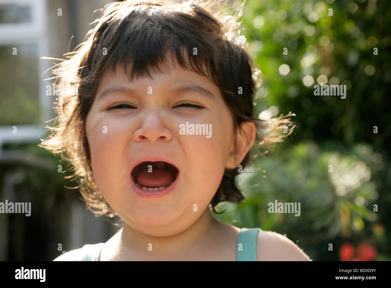 Cry crying hi-res stock photography and images - Alamy
