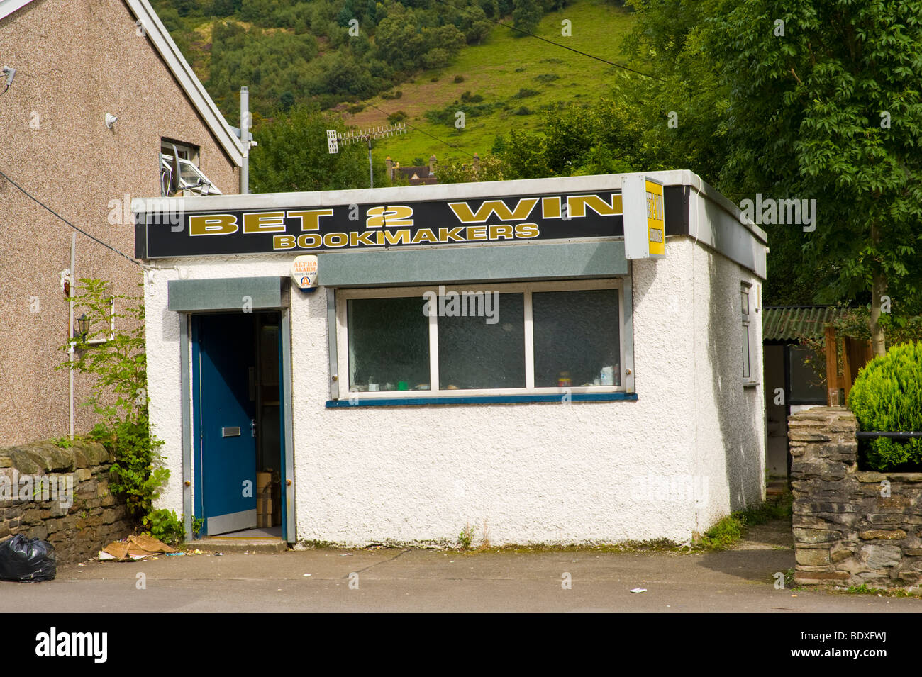 Betting shops bookmaker hi-res stock photography and images - Alamy