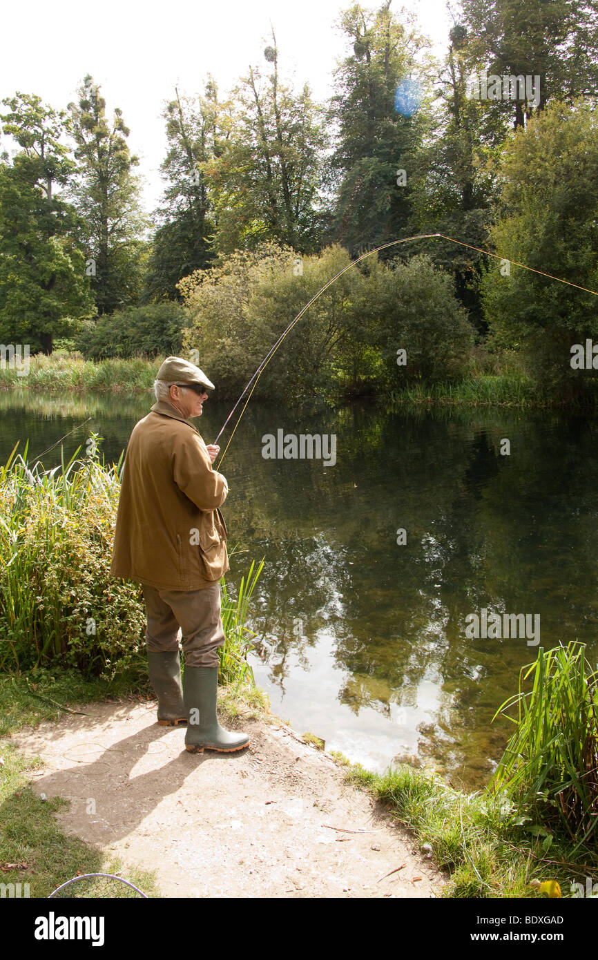 Fly fishing river hampshire itchen england hi-res stock photography and ...