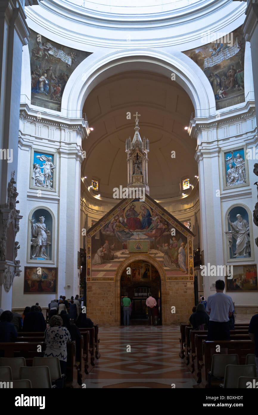 "Basilica di Santa Maria degli Angeli e La Porziuncola", Assisi ...