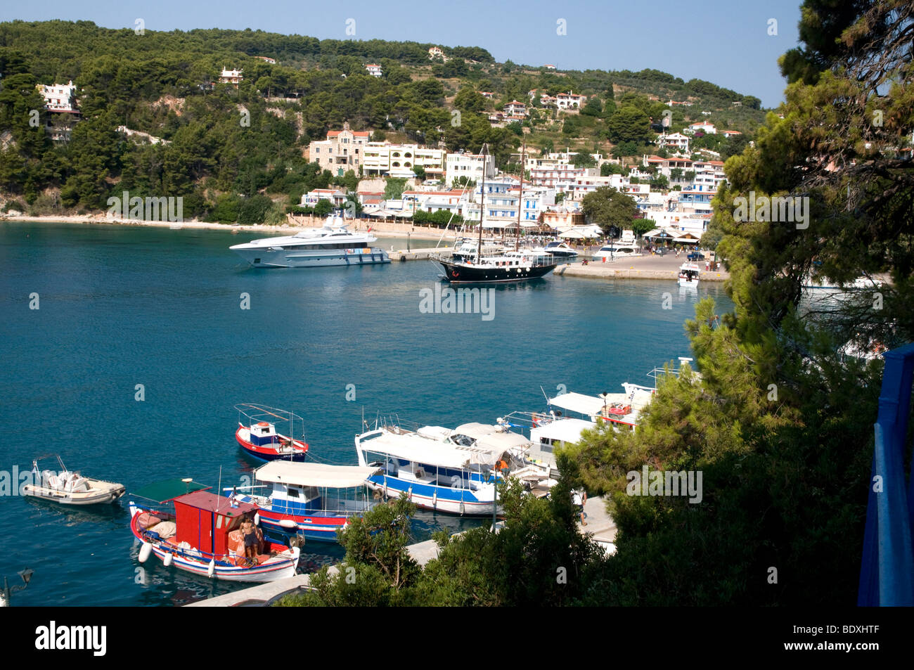 Alonissos port hi-res stock photography and images - Alamy